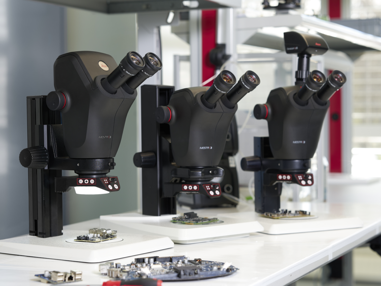 Leica Ivesta Inspection & Assembly Microscope - JH Technologies